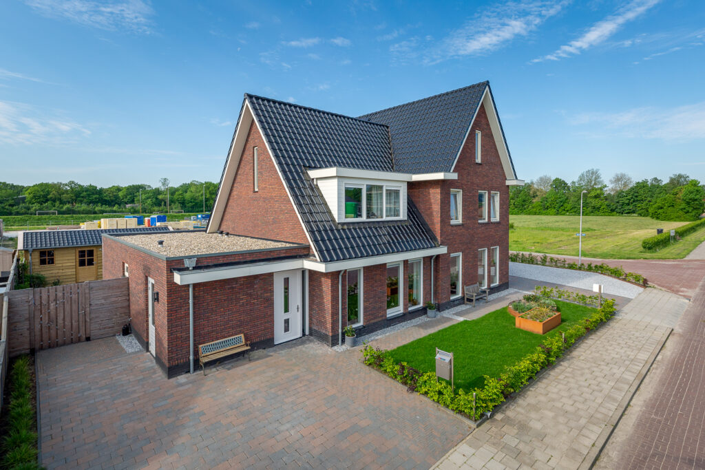 2-onder-1-kapwoning Boshoek 28 en 30 te Bant - Bouw Totaal